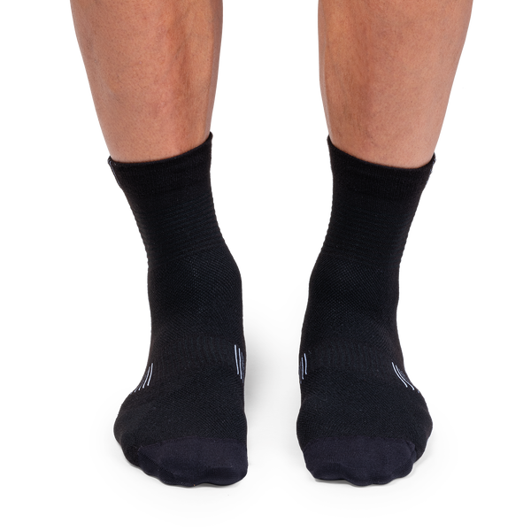 ON Ultralight Mid Sock Mens | Sole Motive